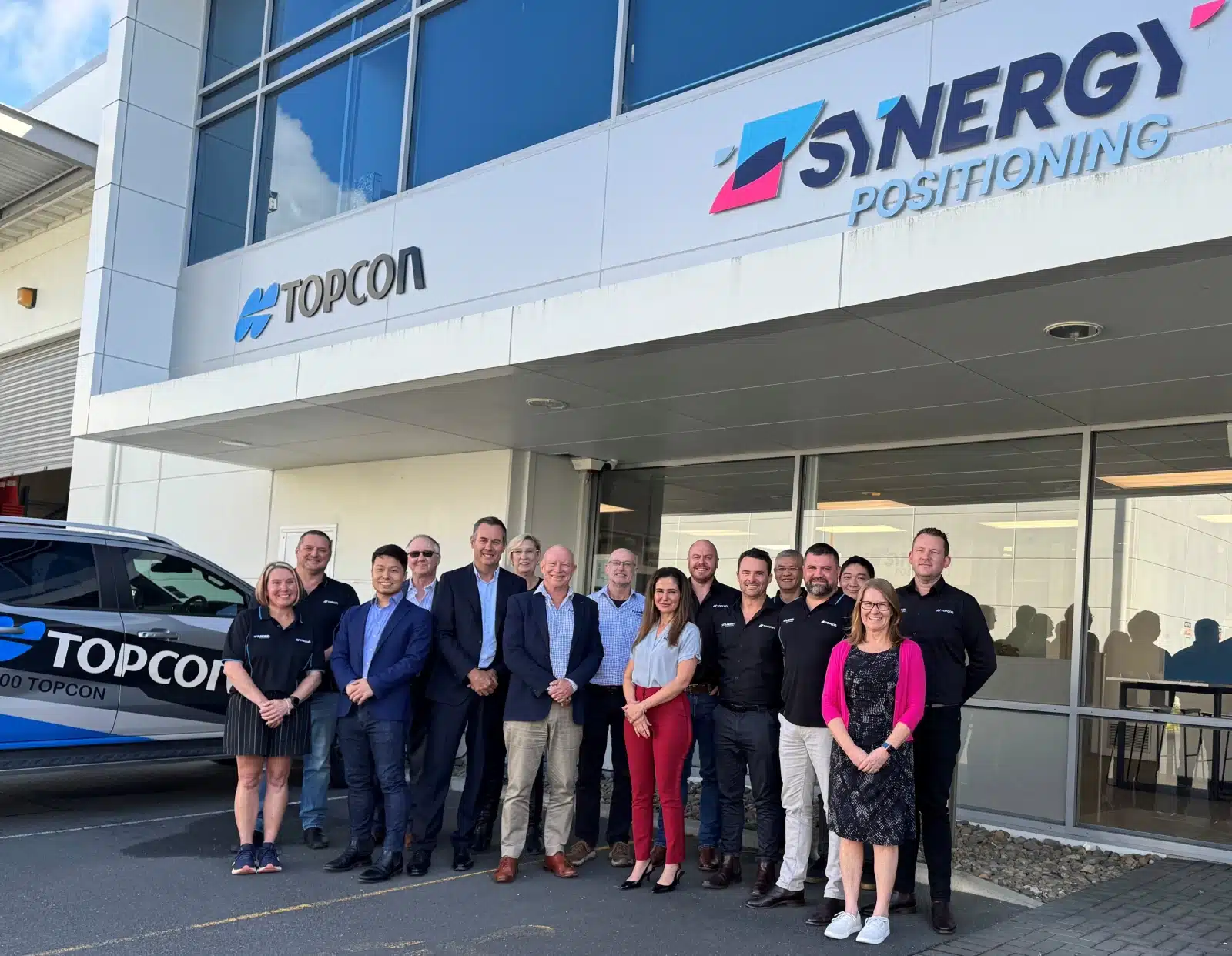 Aptella acquires Synergy Group’s positioning and paving businesses